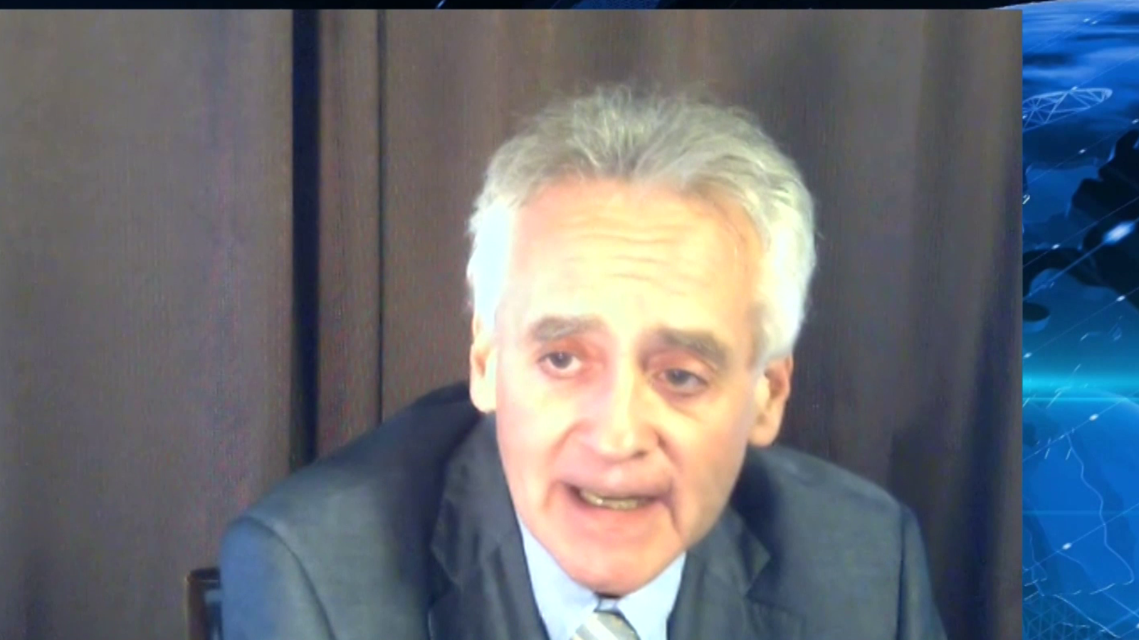 Christian W. Mucha über sein Geschenk an Mückstein