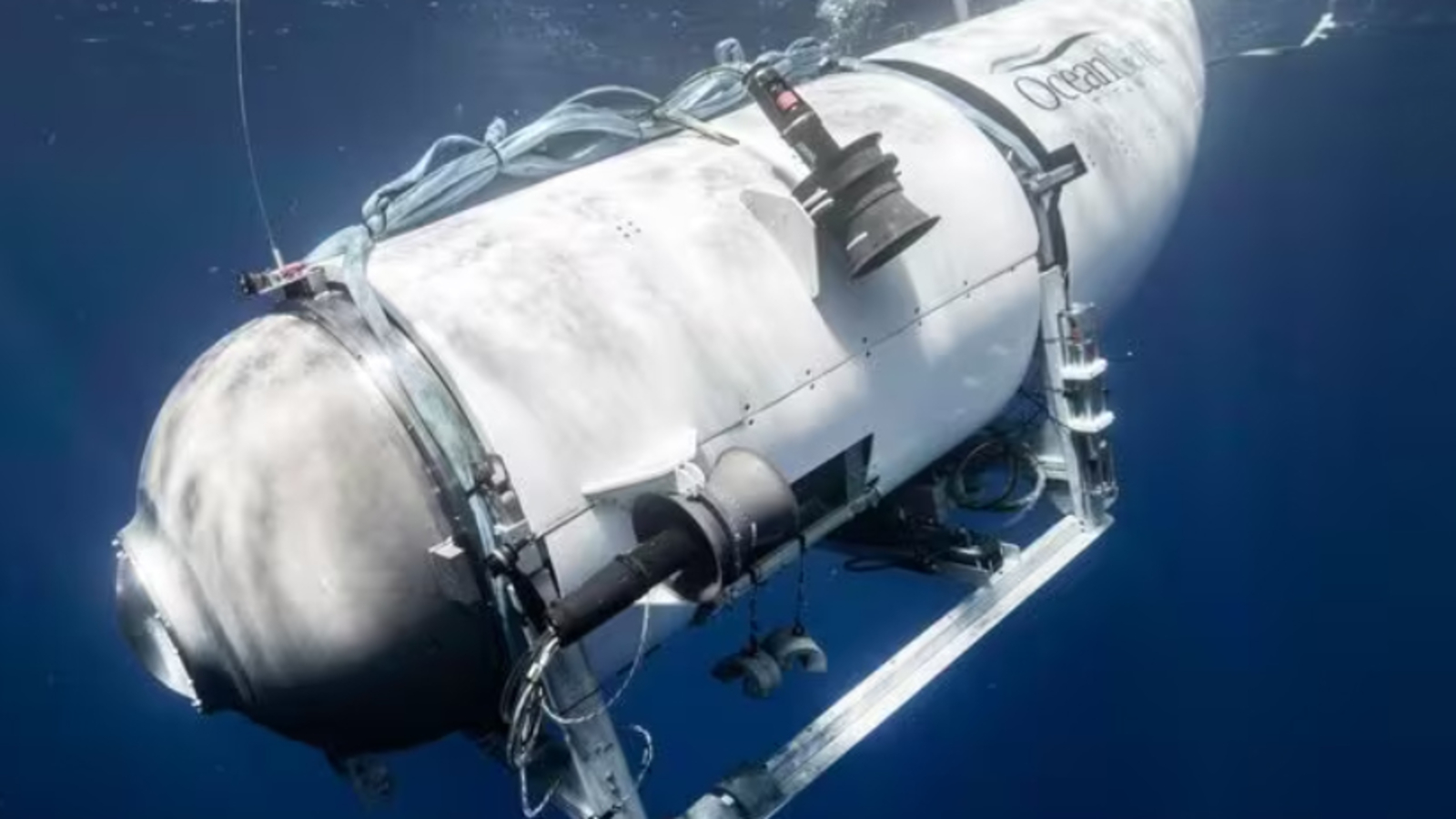 Ganze Welt hofft auf U-Boot-Wunder