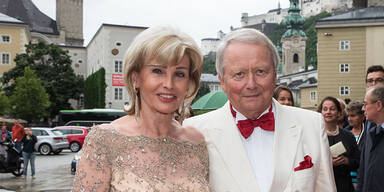 Große Sorge um Frau von Porsche-Erbe