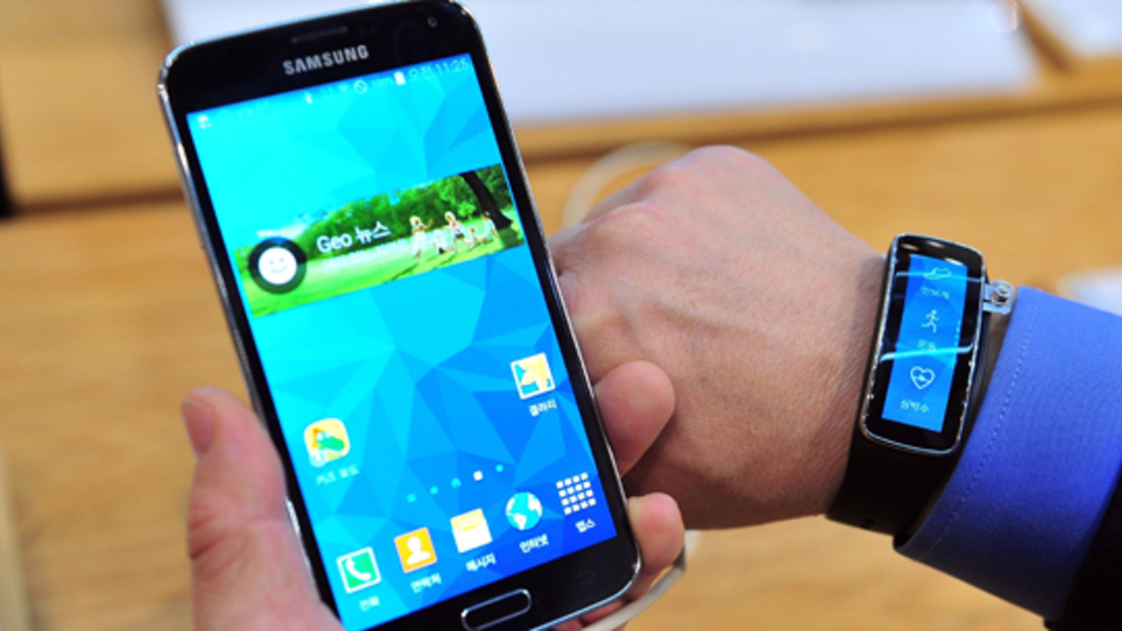 Smartphone-Primus Samsung unter Druck