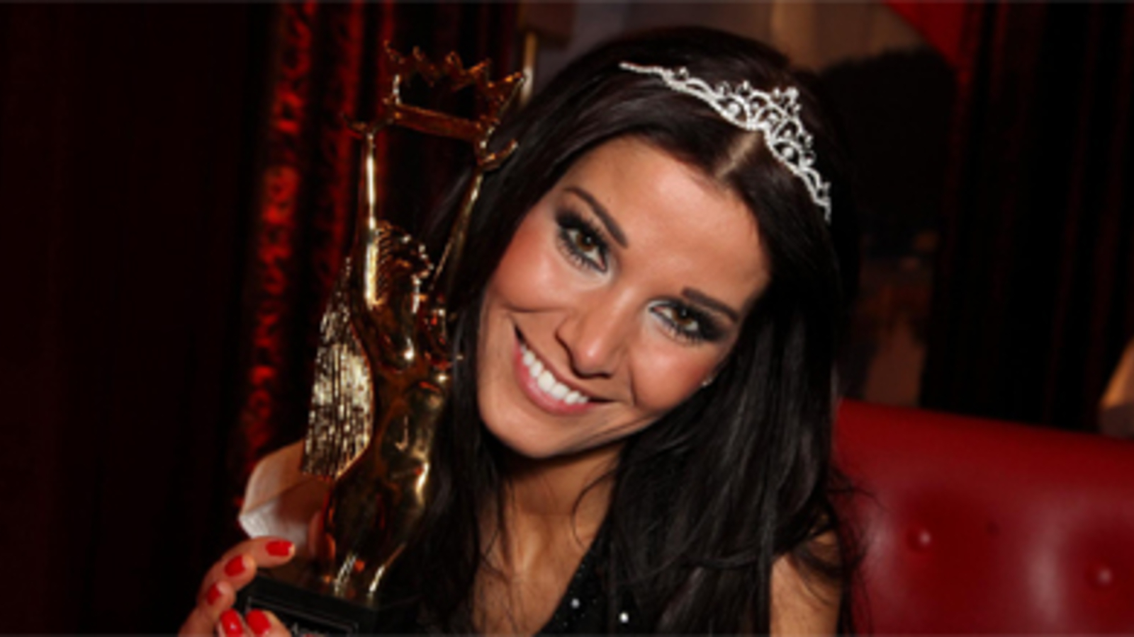 Alters-Streit um neue Miss Austria - oe24.at