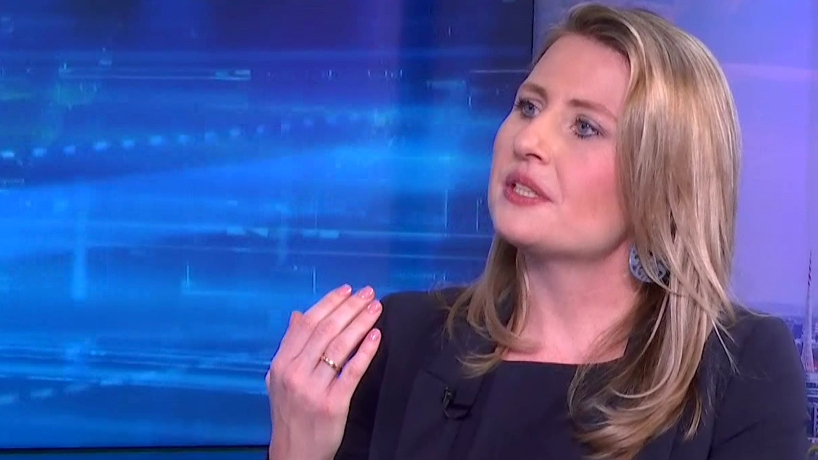 Fellner! LIVE: Susanne Raab im Interview - oe24.at