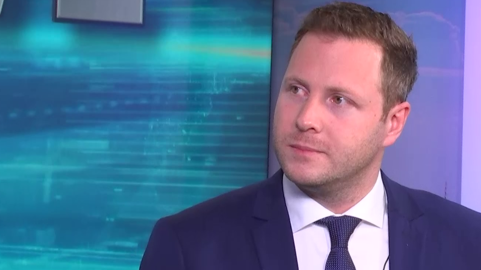 Fellner! LIVE: FPÖ-Generalsekretär im Interview - oe24.at