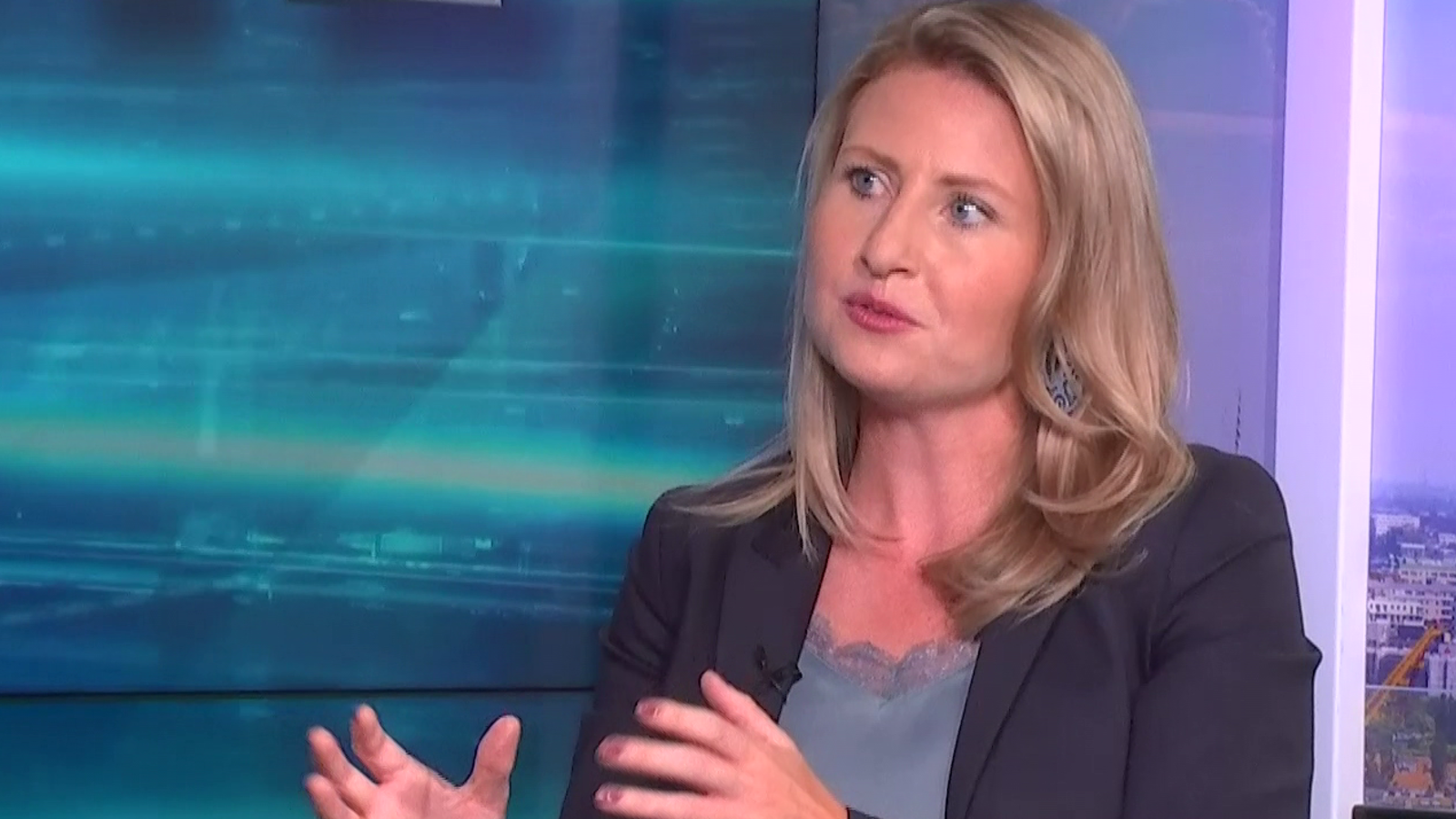 Fellner! LIVE: Susanne Raab im Interview - oe24.at