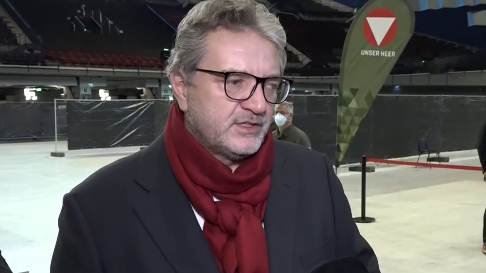 Peter Hacker im Interview - oe24.at
