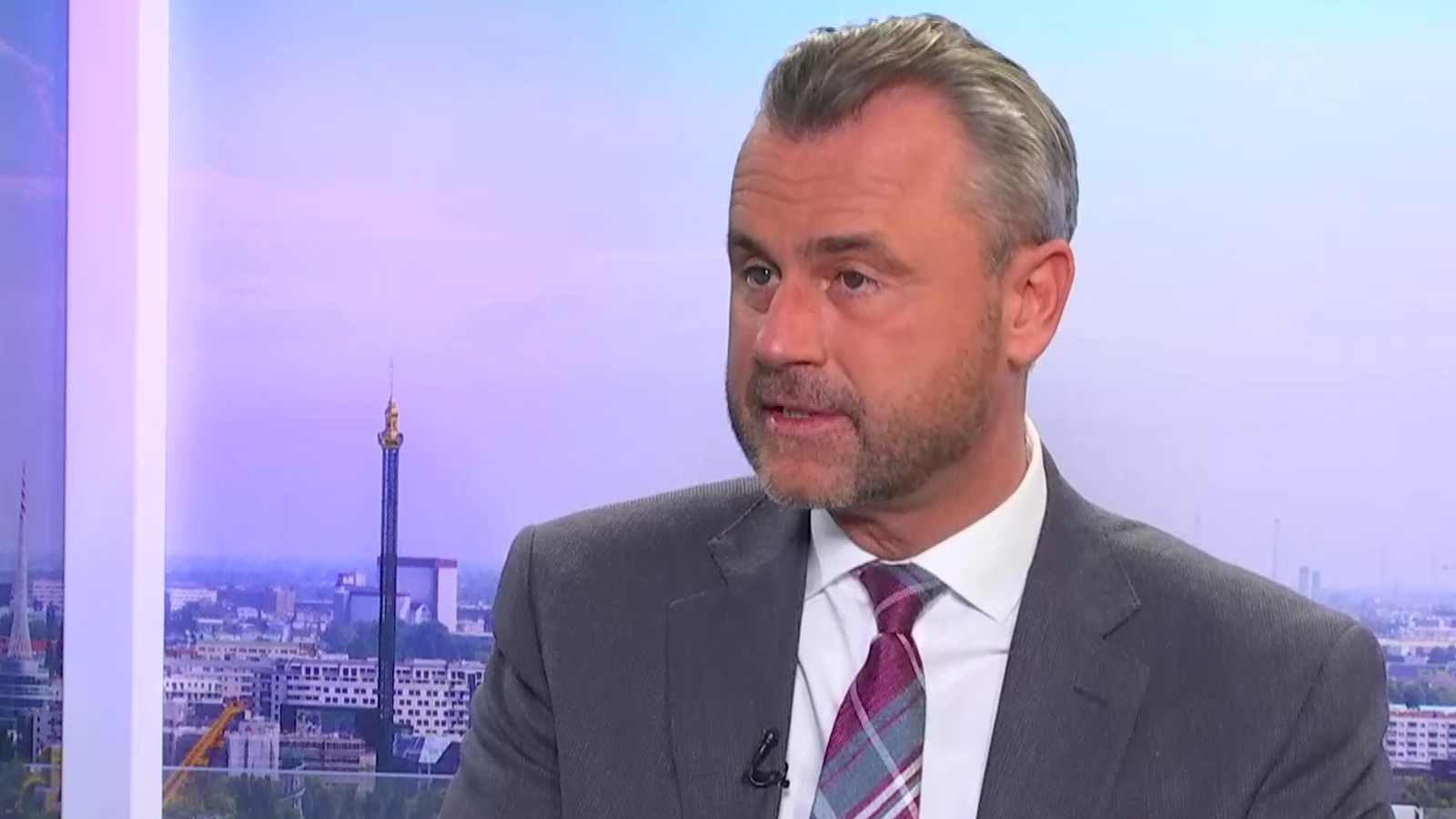 Fellner! LIVE: Norbert Hofer im Interview - oe24.at