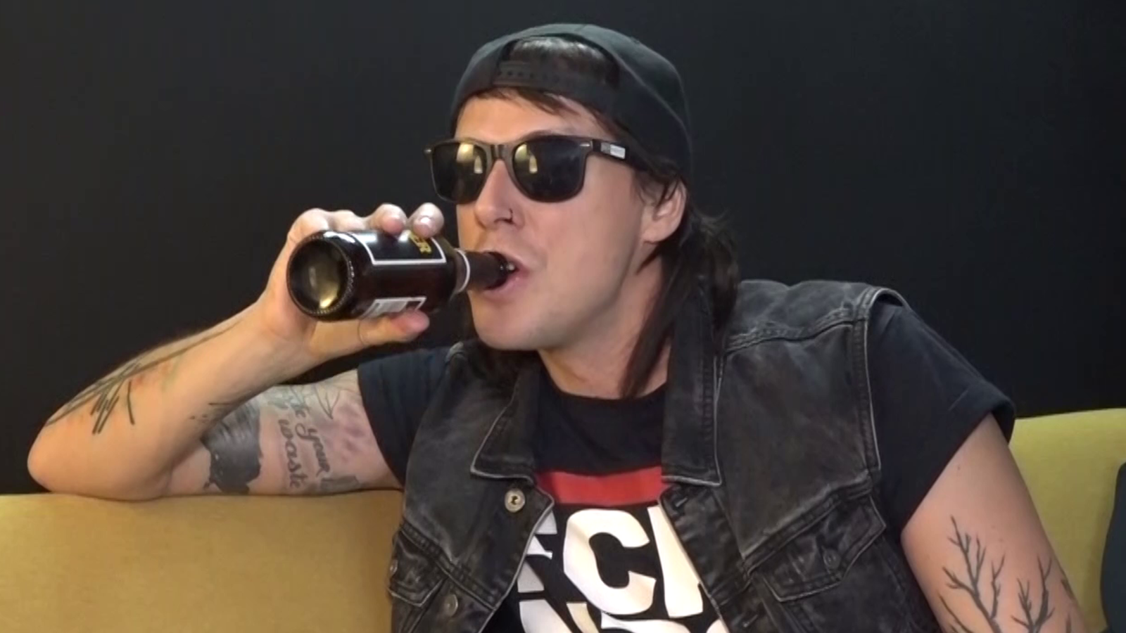 "Das wichtigste Konzert": Marco Pogo zum Benefizkonzert "We stand with ...