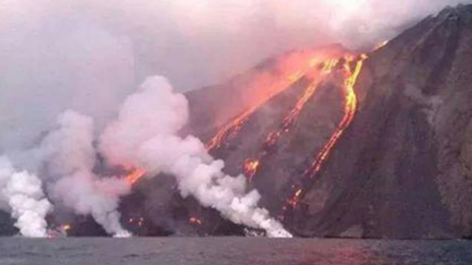 Vulkan Stromboli ausgebrochen