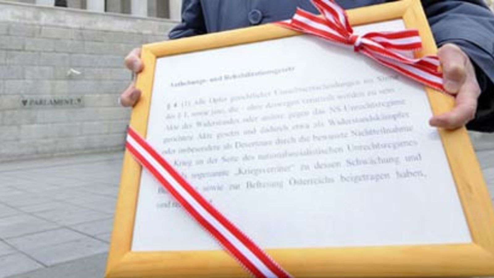 Wehrmachts-Deserteure rehabilitiert - oe24.at
