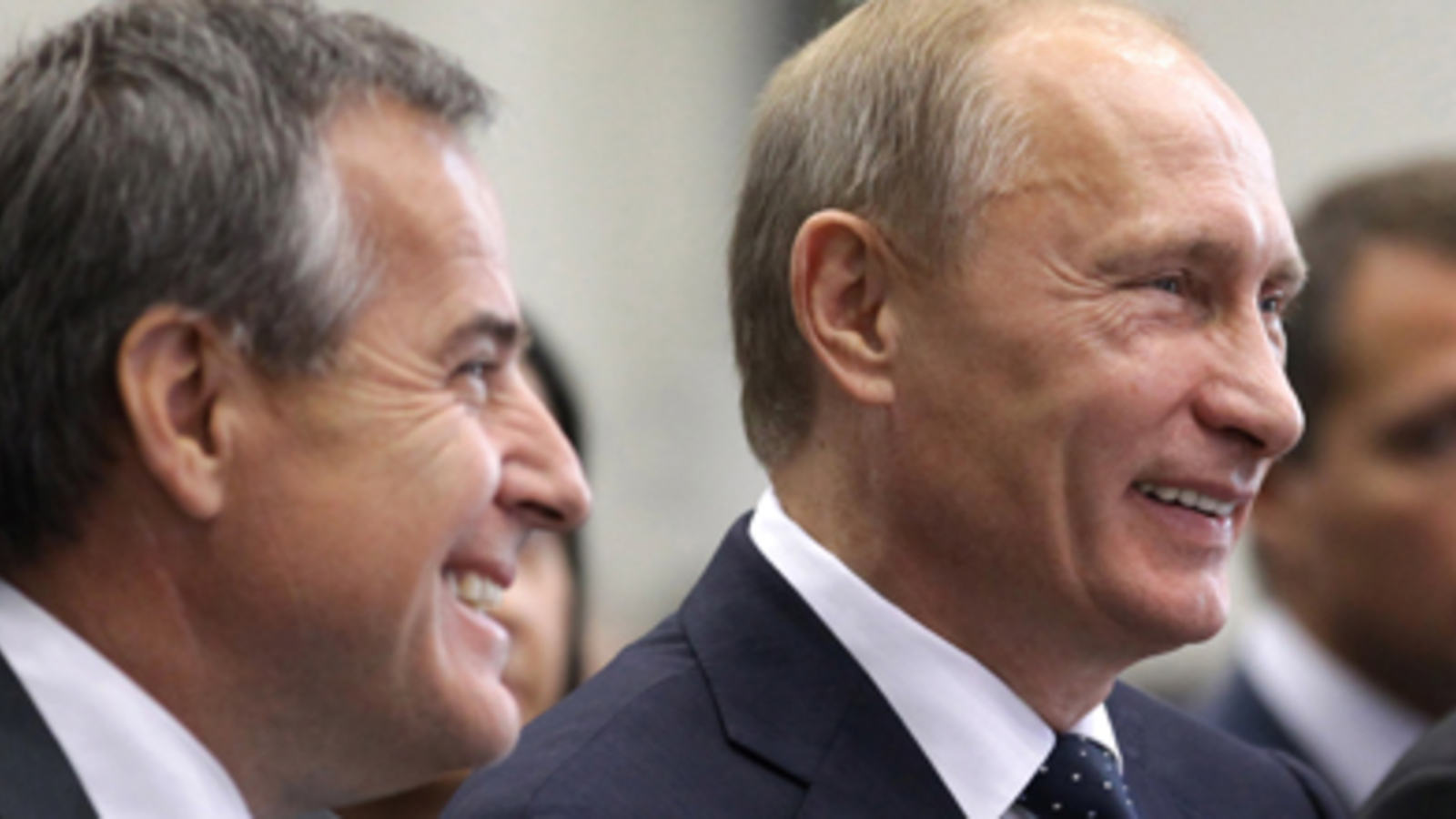 Putin und Wolf eröffnen Magna-Werk - oe24.at