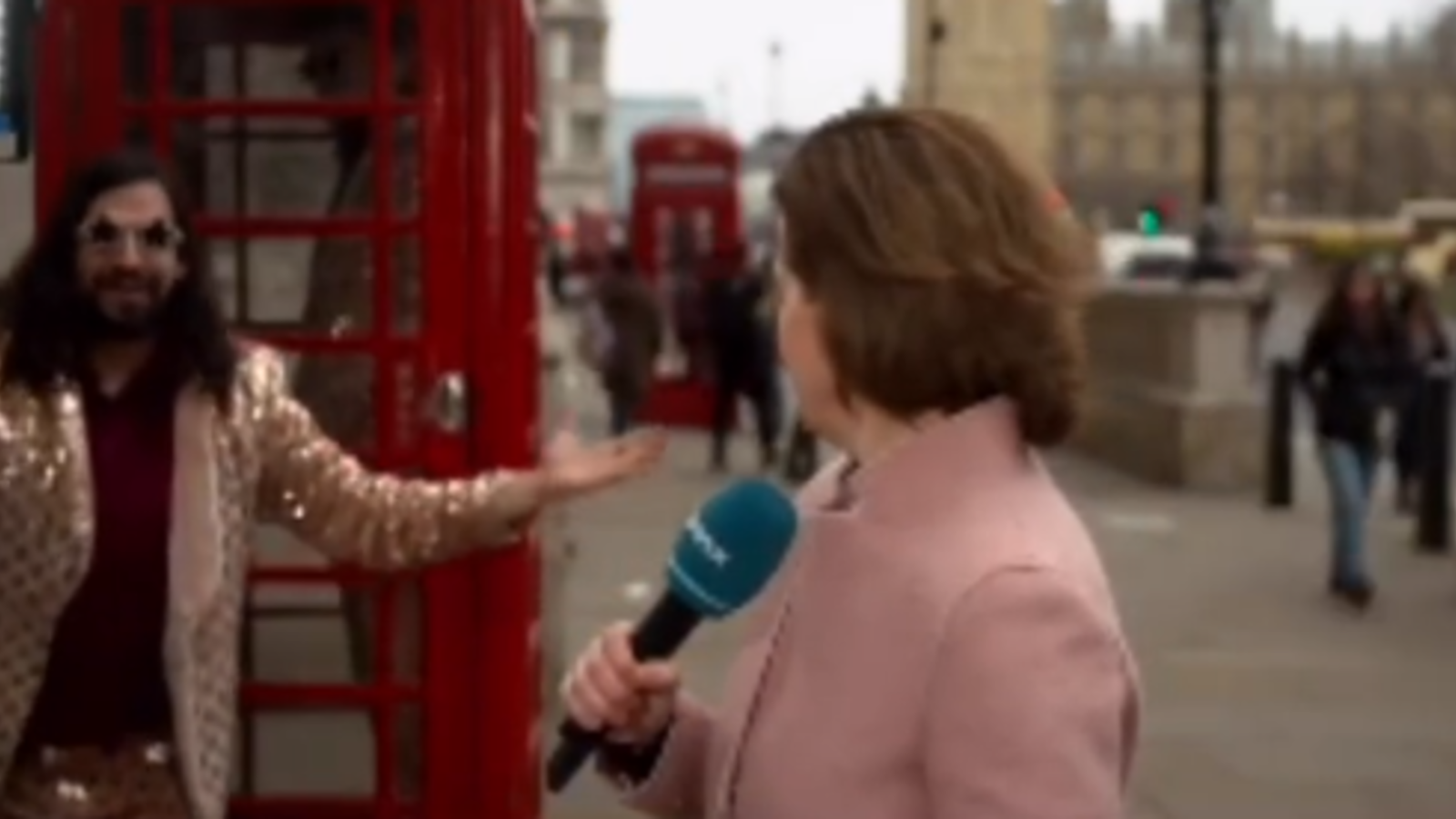 Während Aufzeichnung: Magier-Duo platzt ins Bild